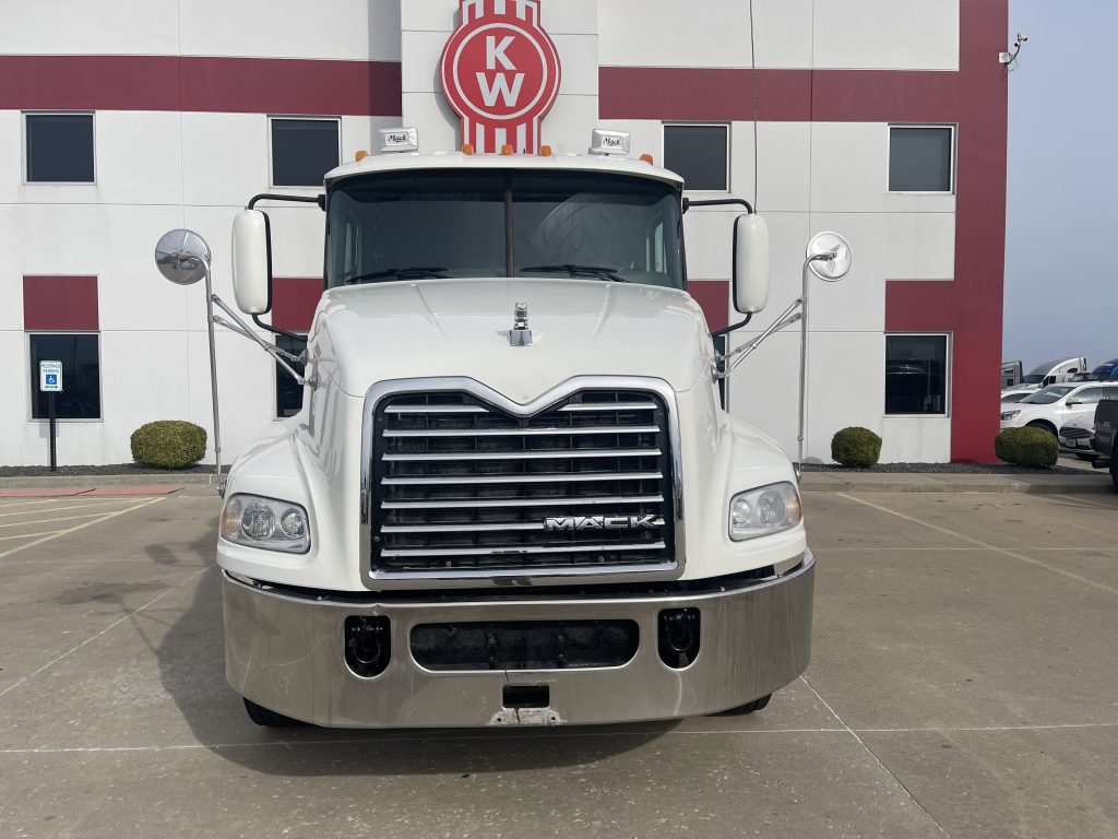 2018 MACK CXU613 - CIT Trucks