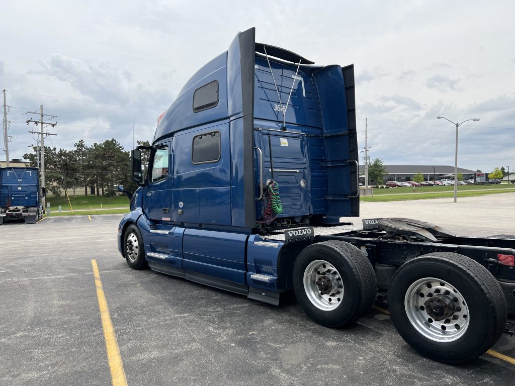 2020 VOLVO VNL64T860 - CIT Trucks