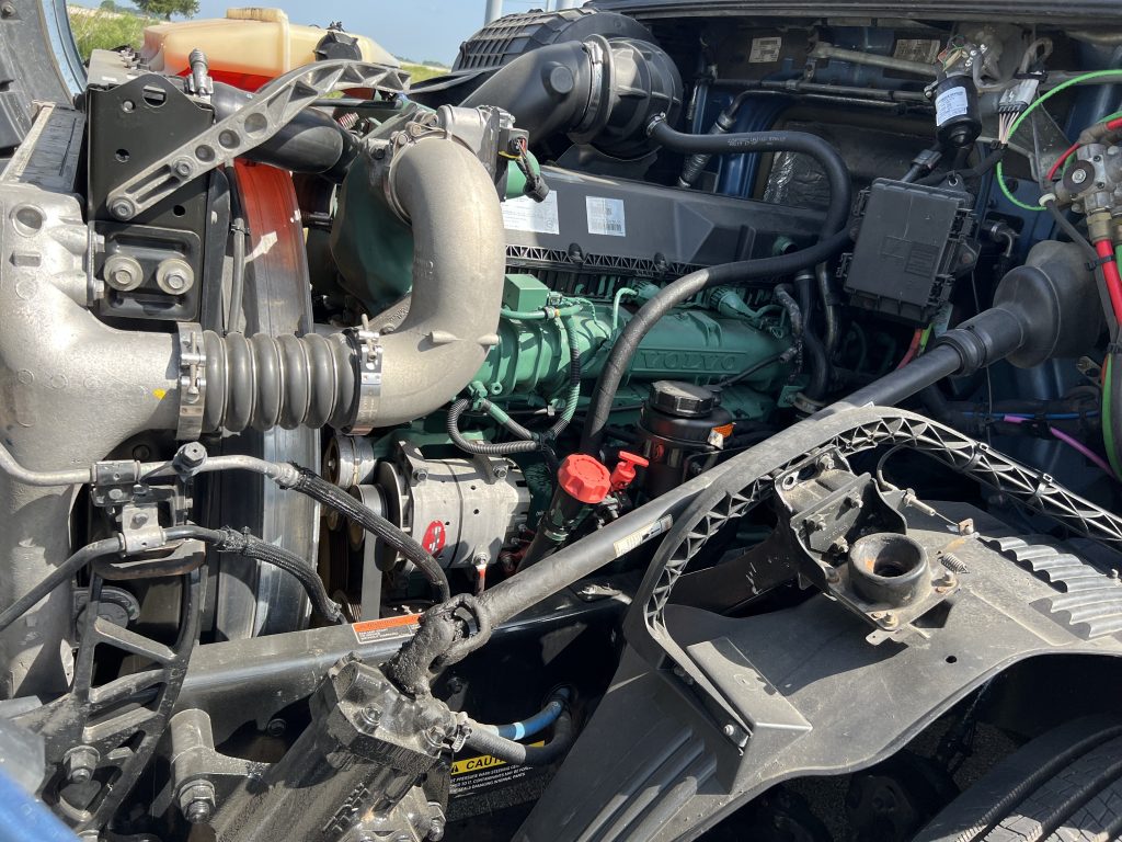 2018 VOLVO VNL64T780 - CIT Trucks