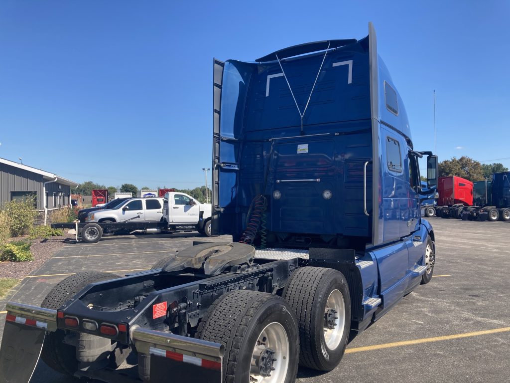 2021 VOLVO VNL860 - CIT Trucks