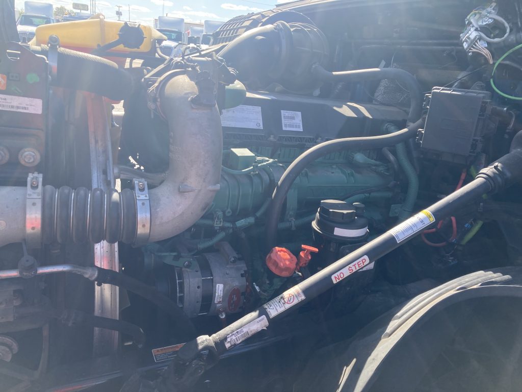 2021 VOLVO VNL860 - CIT Trucks