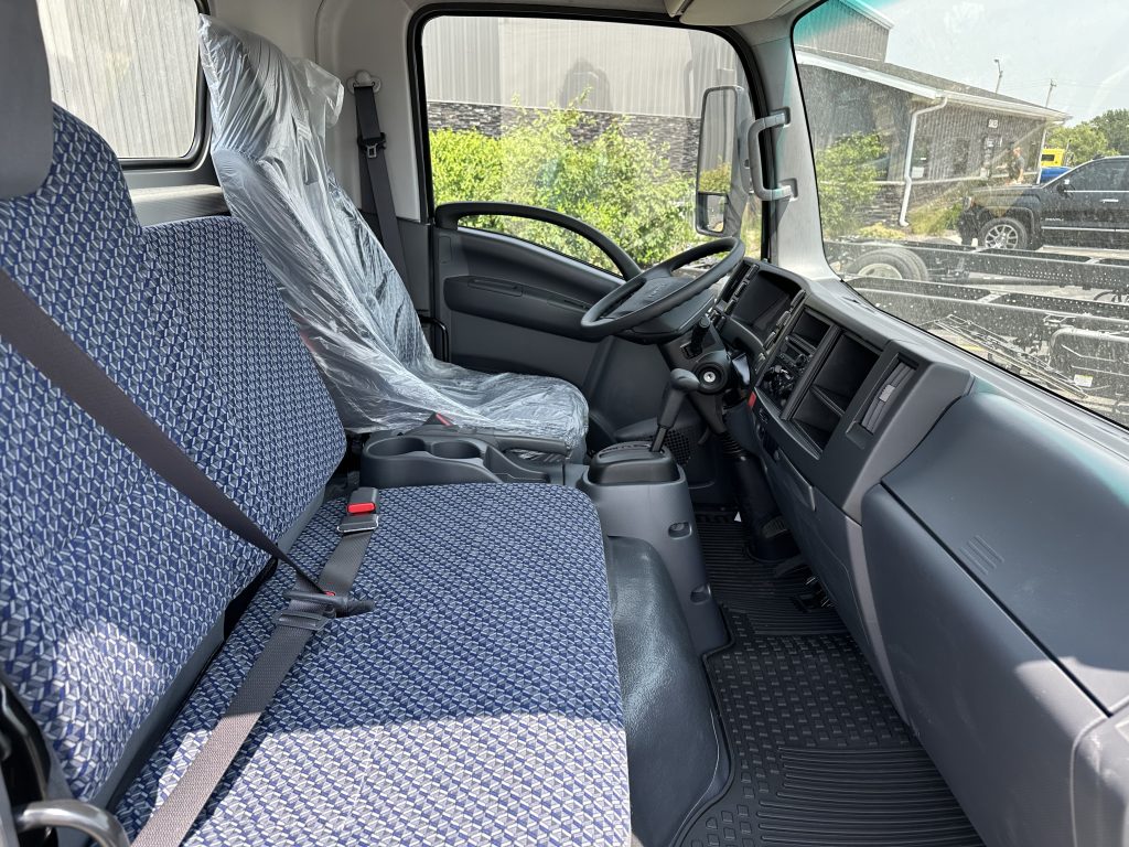 2024 ISUZU NPR-HD - CIT Trucks