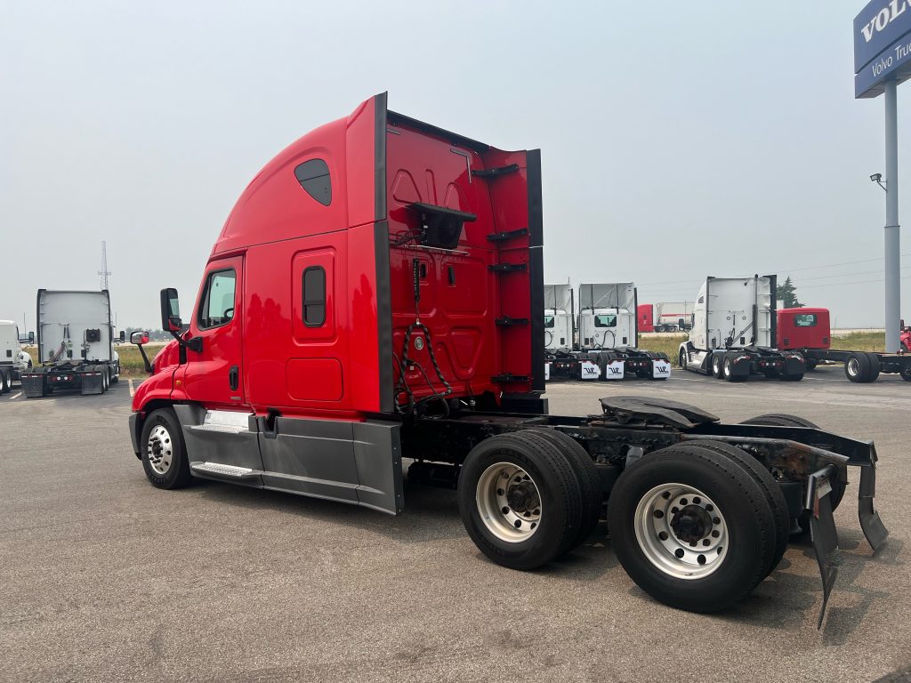 2018 FREIGHTLINER CASCADIA - CIT Trucks