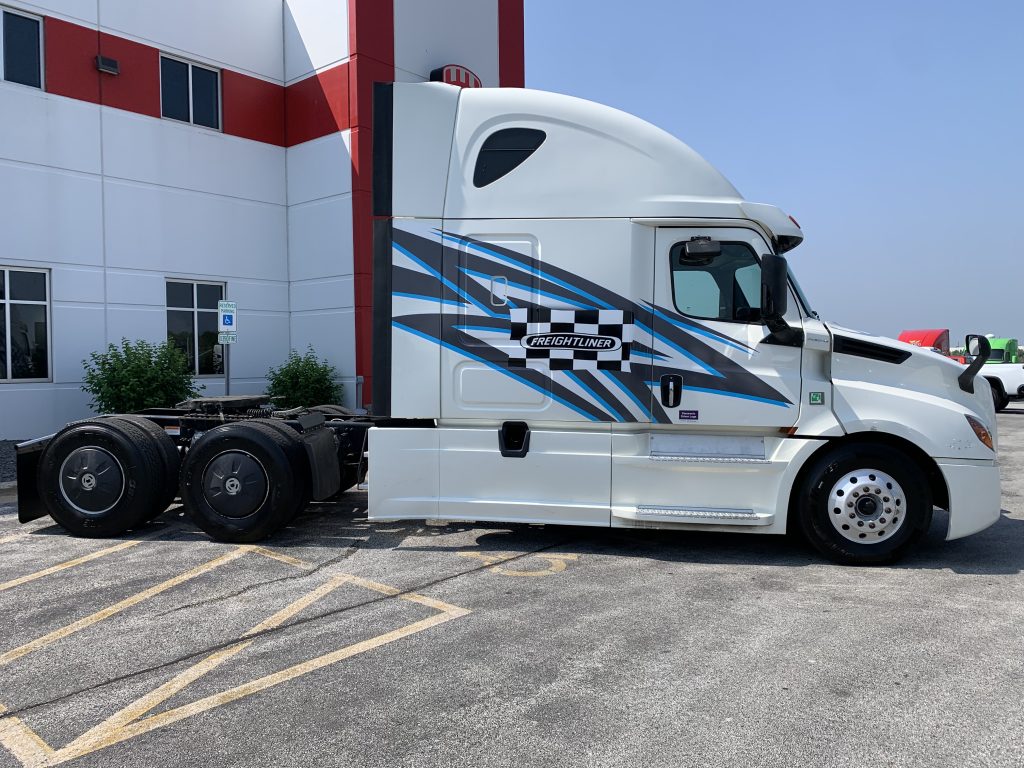 2019 FREIGHTLINER CASCADIA - CIT Trucks