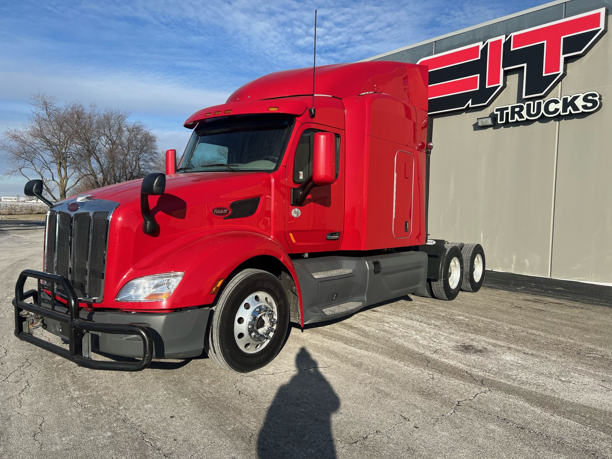 2019 PETERBILT 579 - CIT Trucks