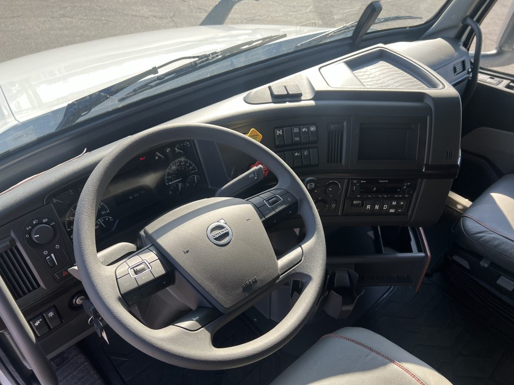2024 VOLVO VNL860 - CIT Trucks
