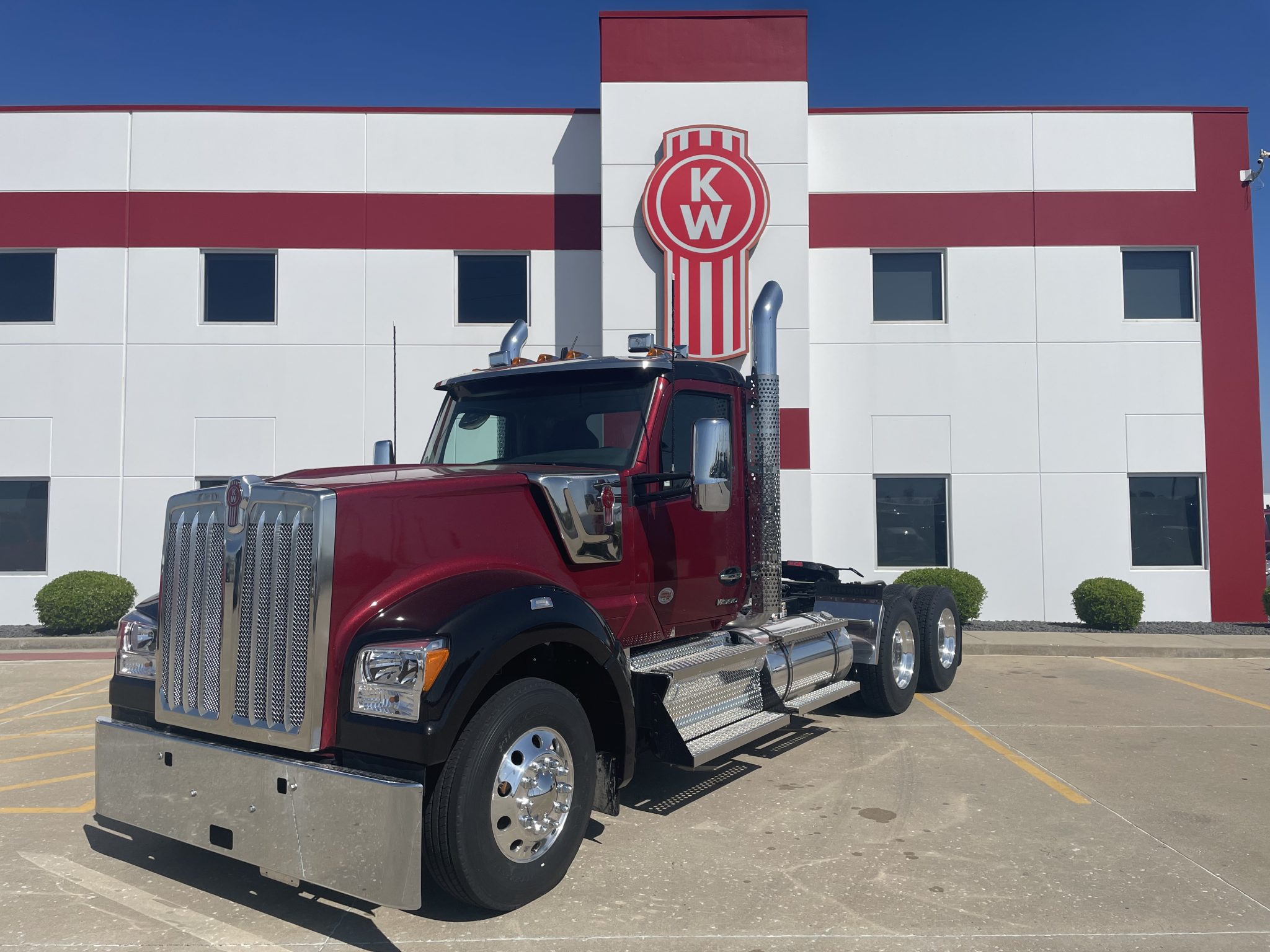 2026 KENWORTH W990 - CIT Trucks