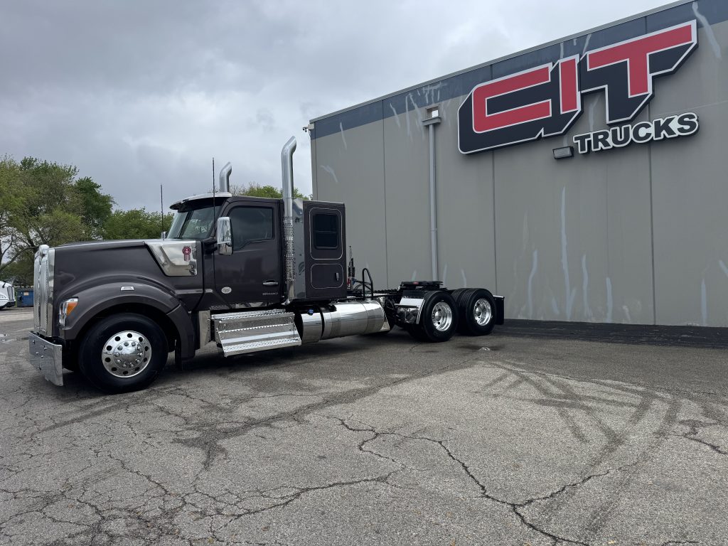 2026 KENWORTH W990 - CIT Trucks