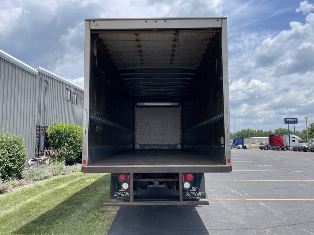2019 PETERBILT 337 - CIT Trucks