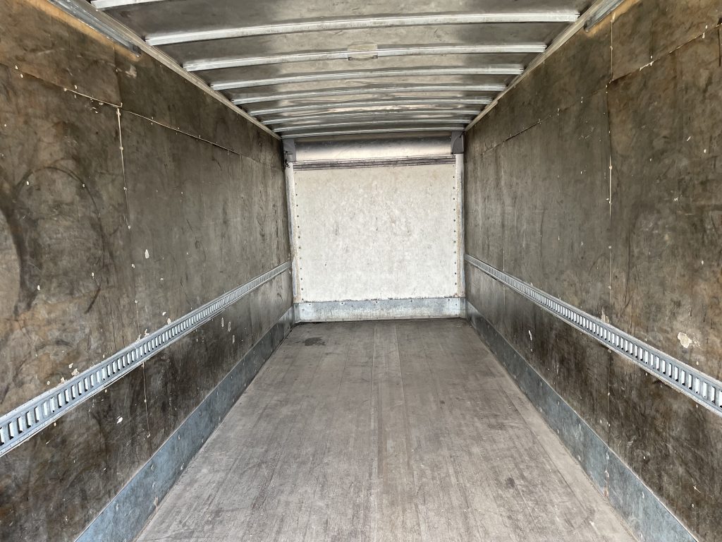 2019 PETERBILT 337 - CIT Trucks