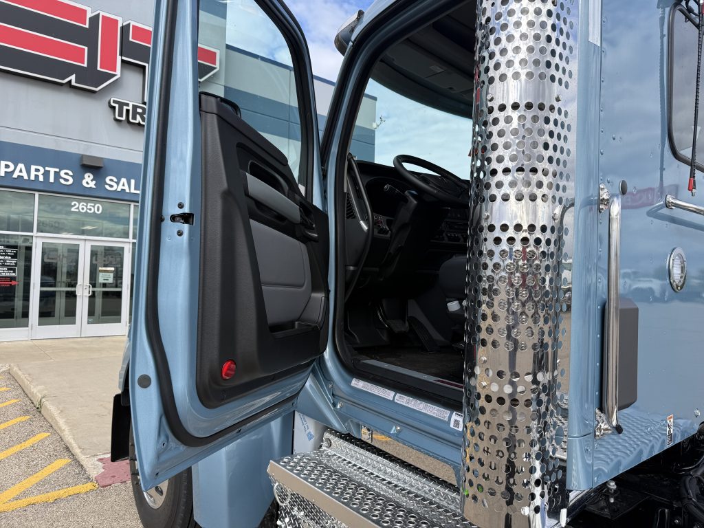 2026 KENWORTH W990 - CIT Trucks