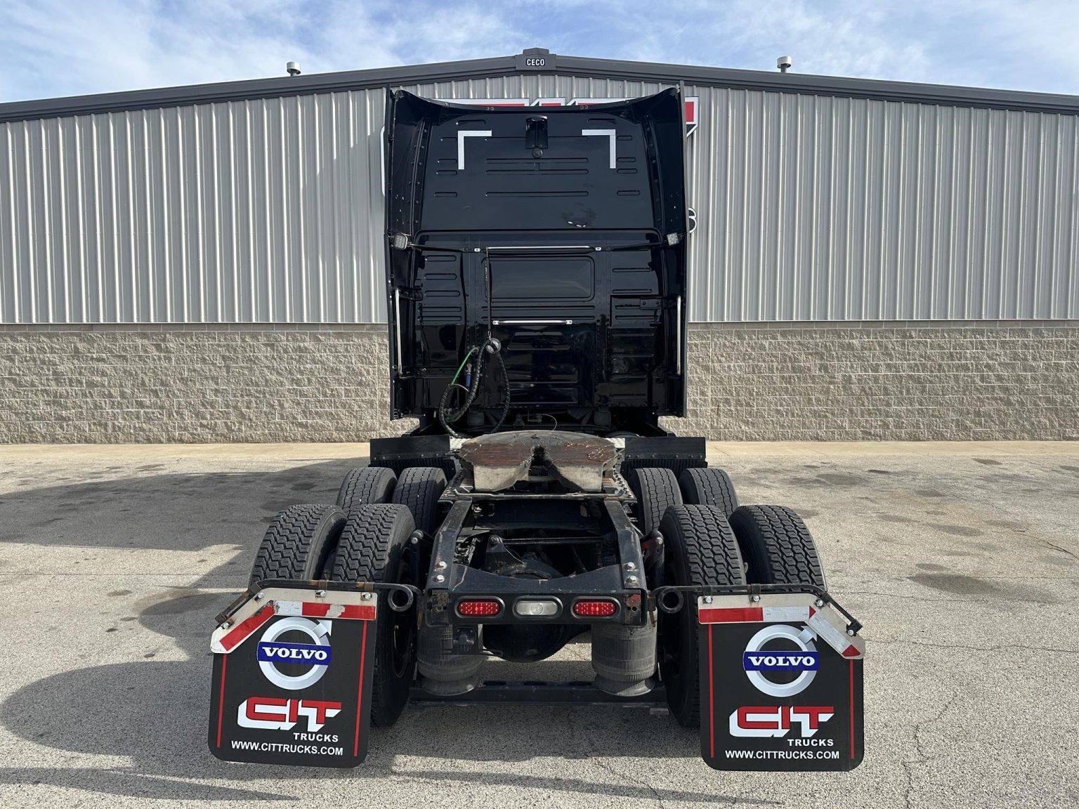 2020 VOLVO VNL64T860 - CIT Trucks